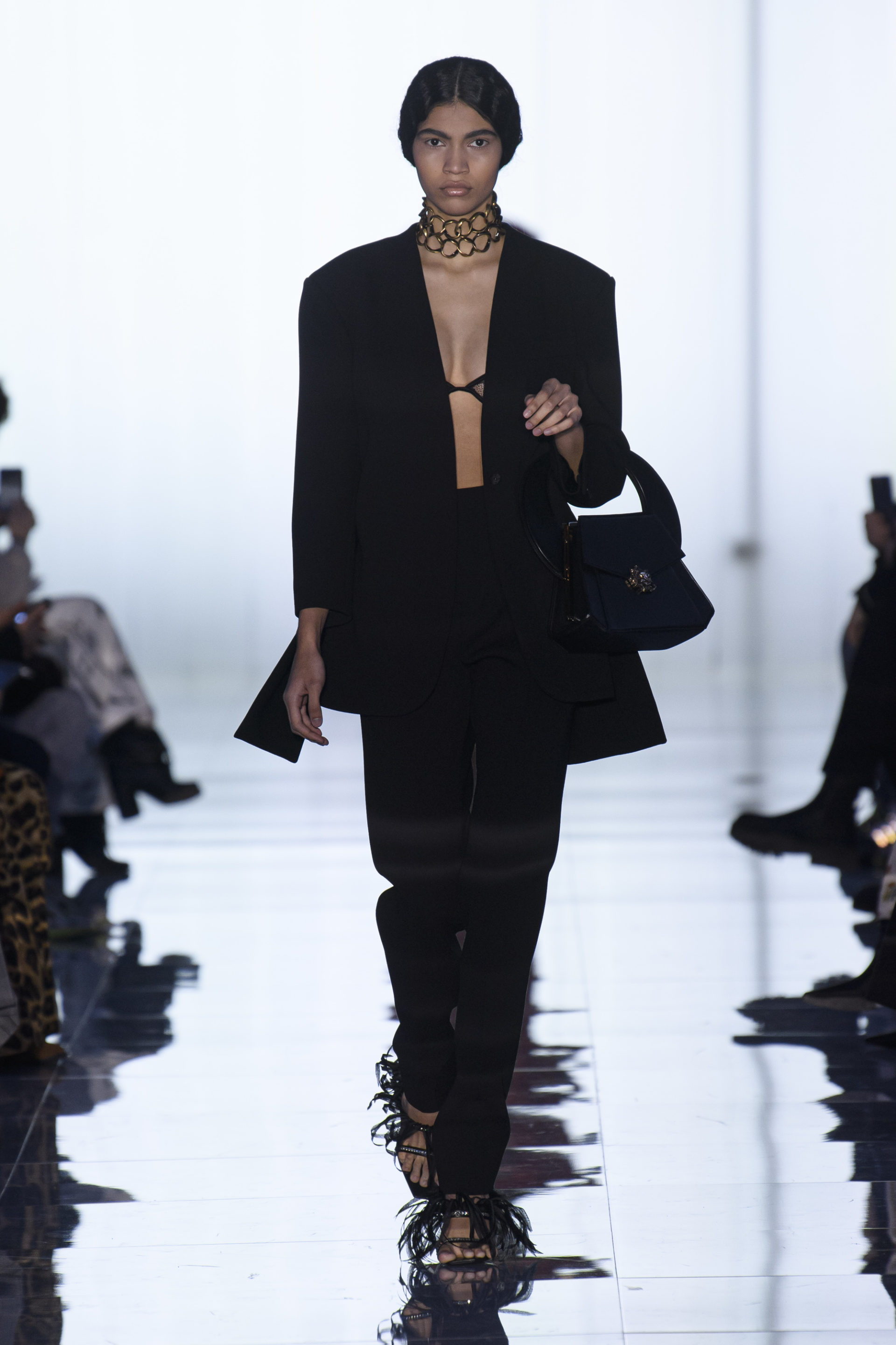 DEL CORE COLLECTION ZERO Milan FASHION SHOW - Luxsure