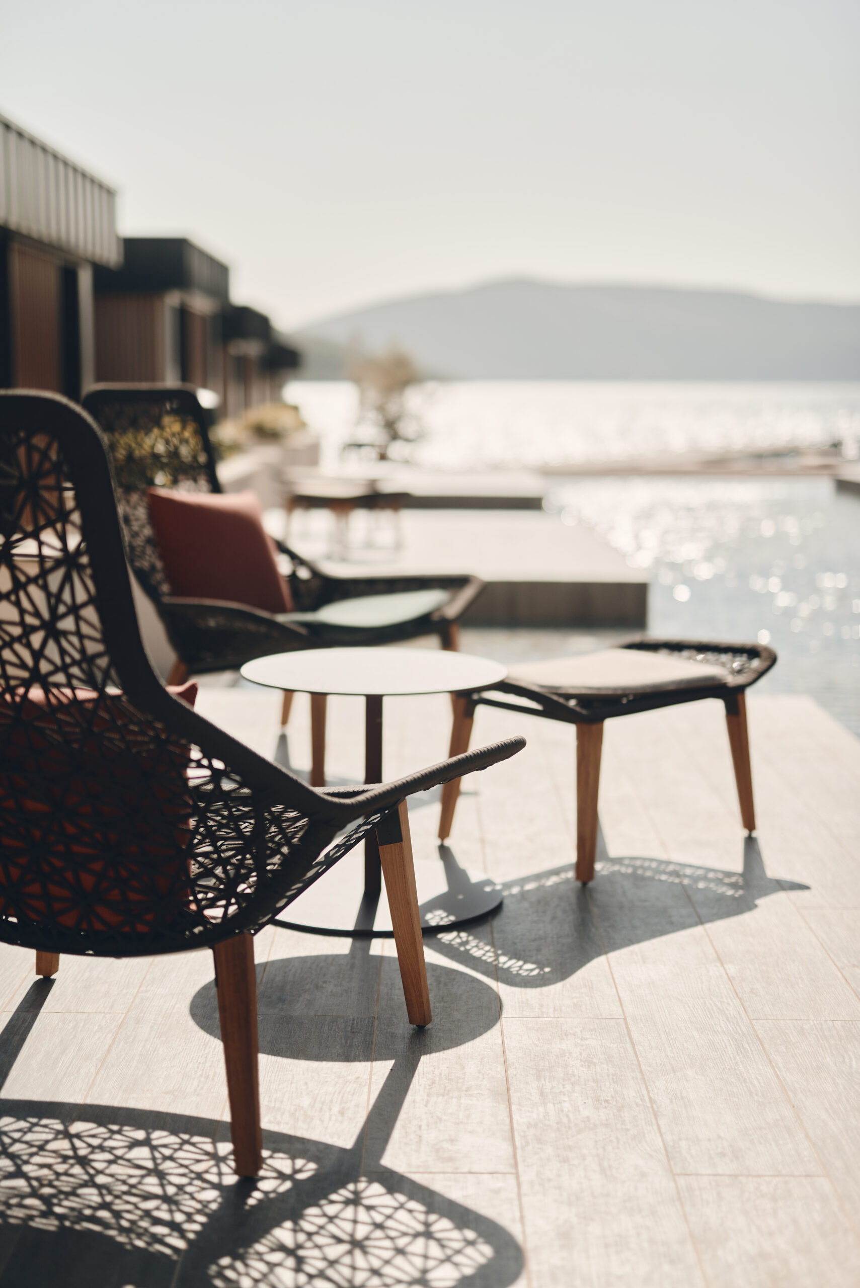 ONE&ONLY PORTONOVI dévoile son Beach Club Tapasake - Luxsure