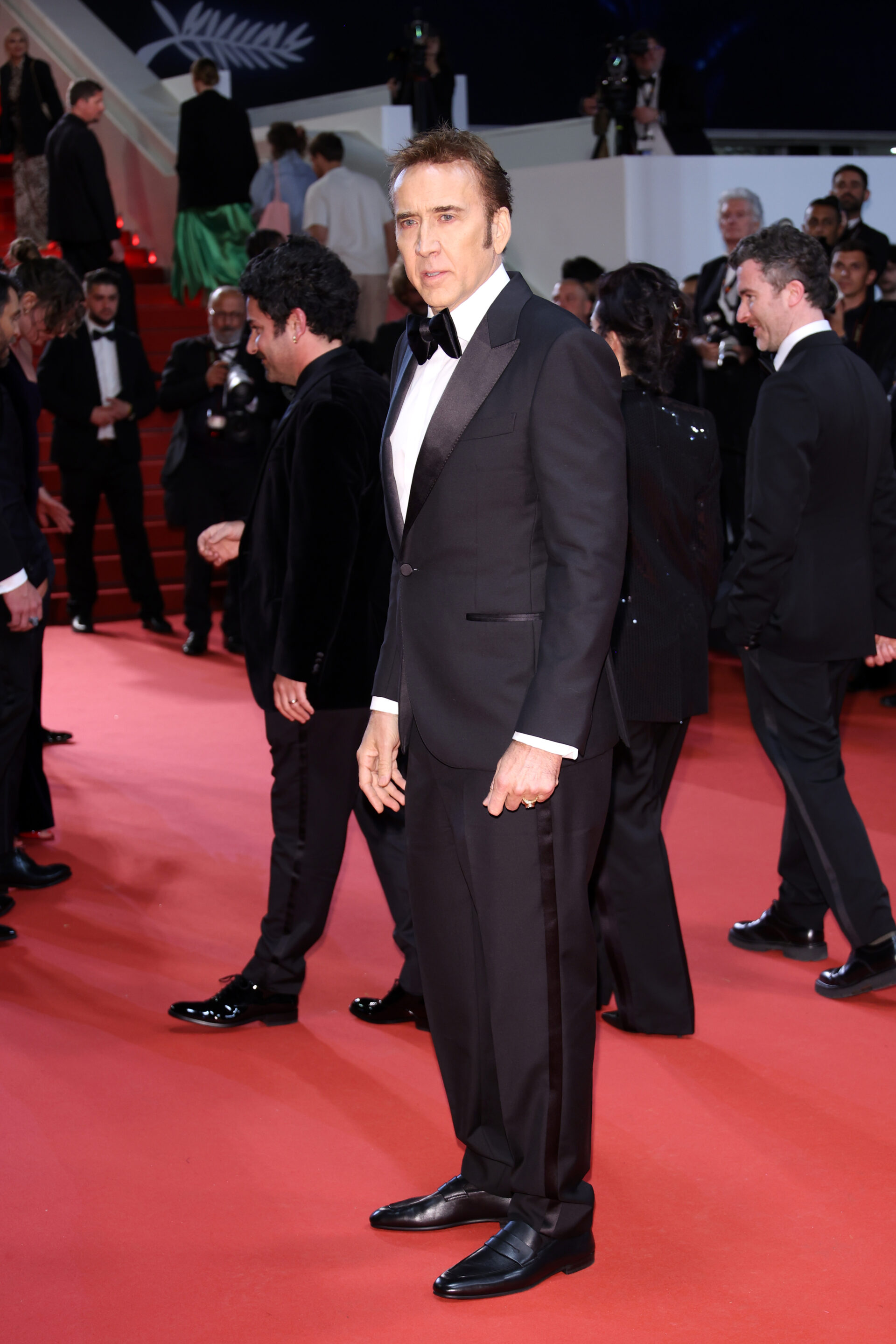 Nicolas Cage Éblouit en ZEGNA à la Première de "The Surfer" au Festival ...