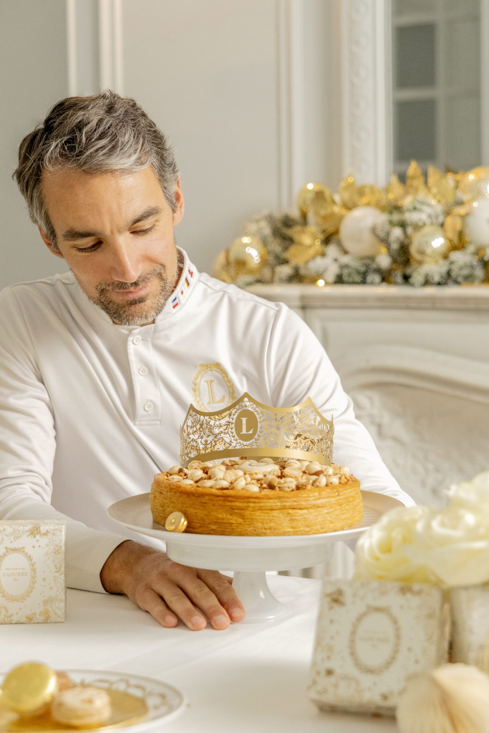 Ladurée Réinvente l'Épiphanie avec une Galette Signature qui Défie la ...