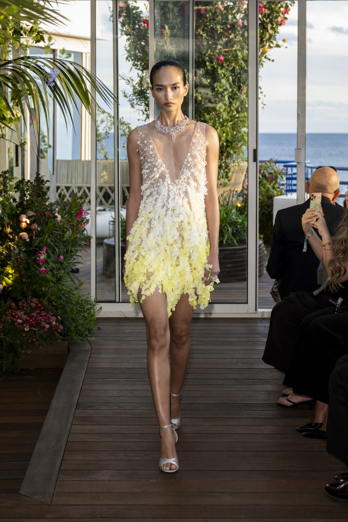 Caroline's Couture 2026 : quand le changement d'échelle dicte la ...